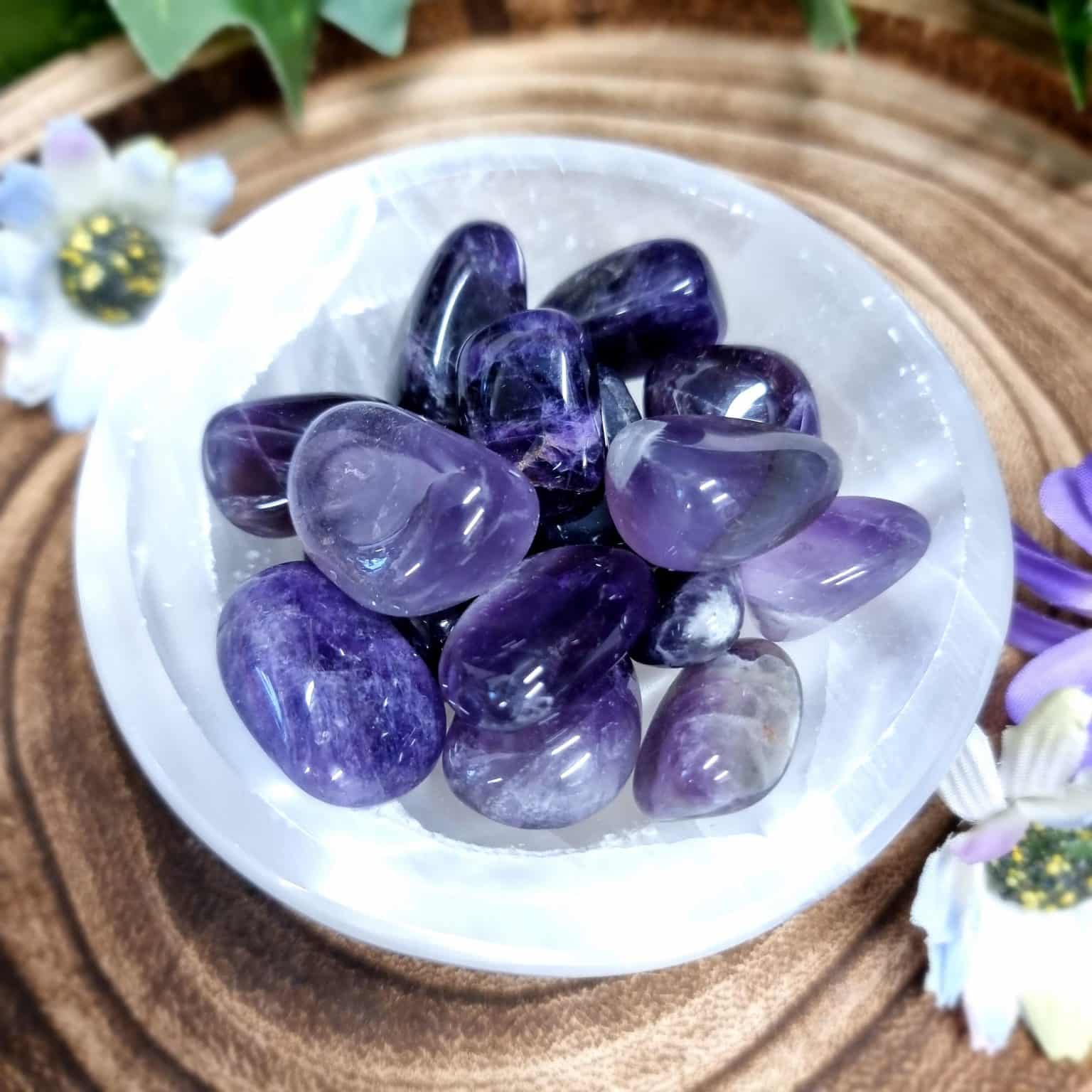 Rutilated Quartz – Purple Lotus
